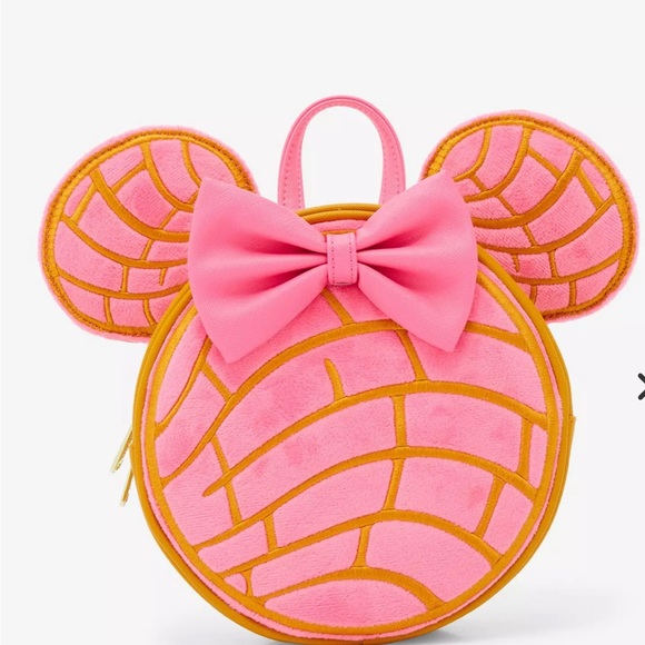 Disney | Bags | Loungefly Disney Minnie Mouse Concha Ears Convertible ...